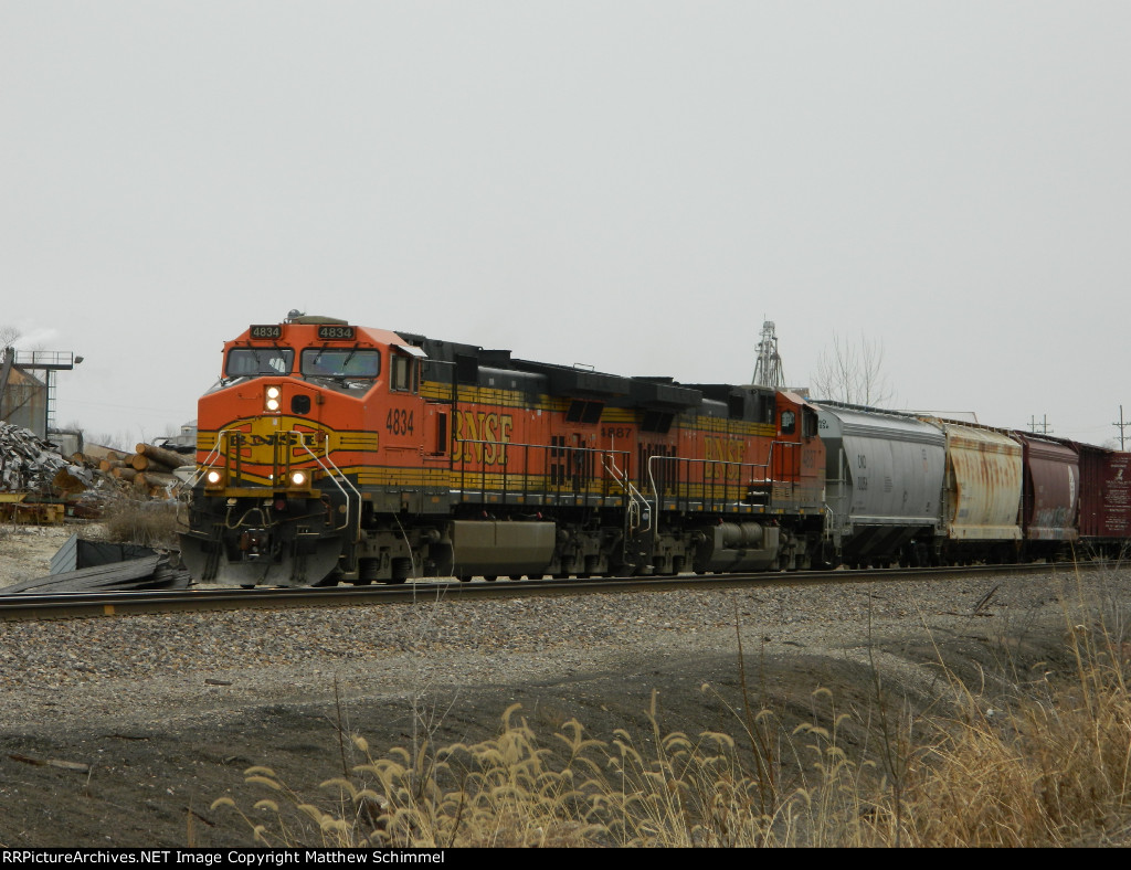 The 835 - STL-WQM Local